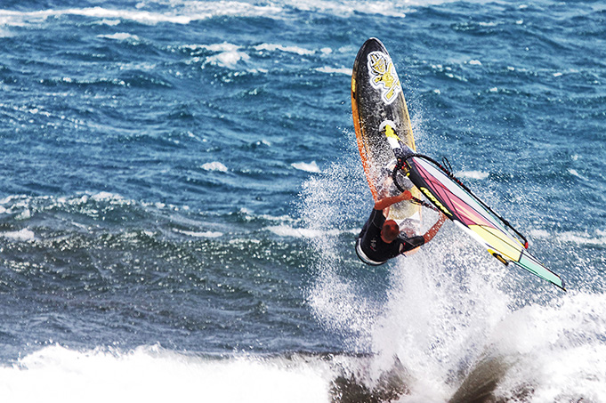 Windsurf Magazine2014 85L WAVE BOARD TEST REPORTS | Windsurf Magazine