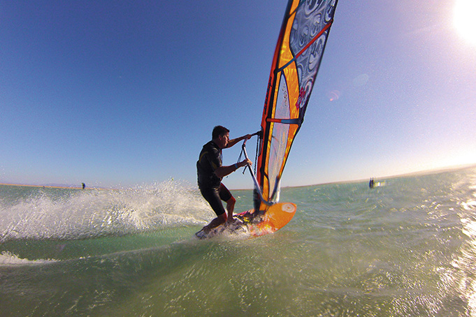 Windsurf Magazine2014 105L FREESTYLE-WAVE BOARD TESTS | Windsurf Magazine