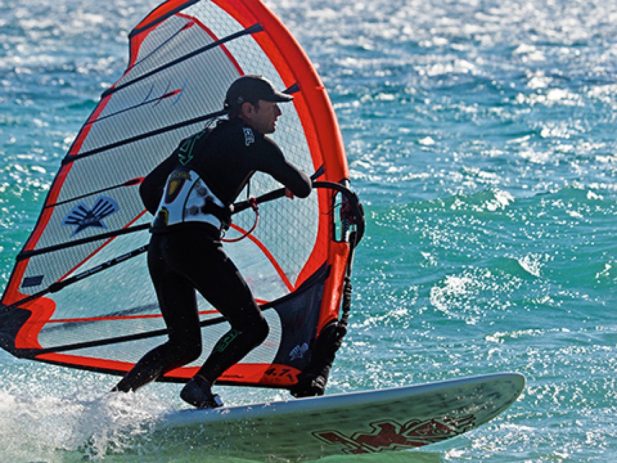 Windsurf Magazine OnlinePETER HART - THE JOY OF CROSSING OVER ...