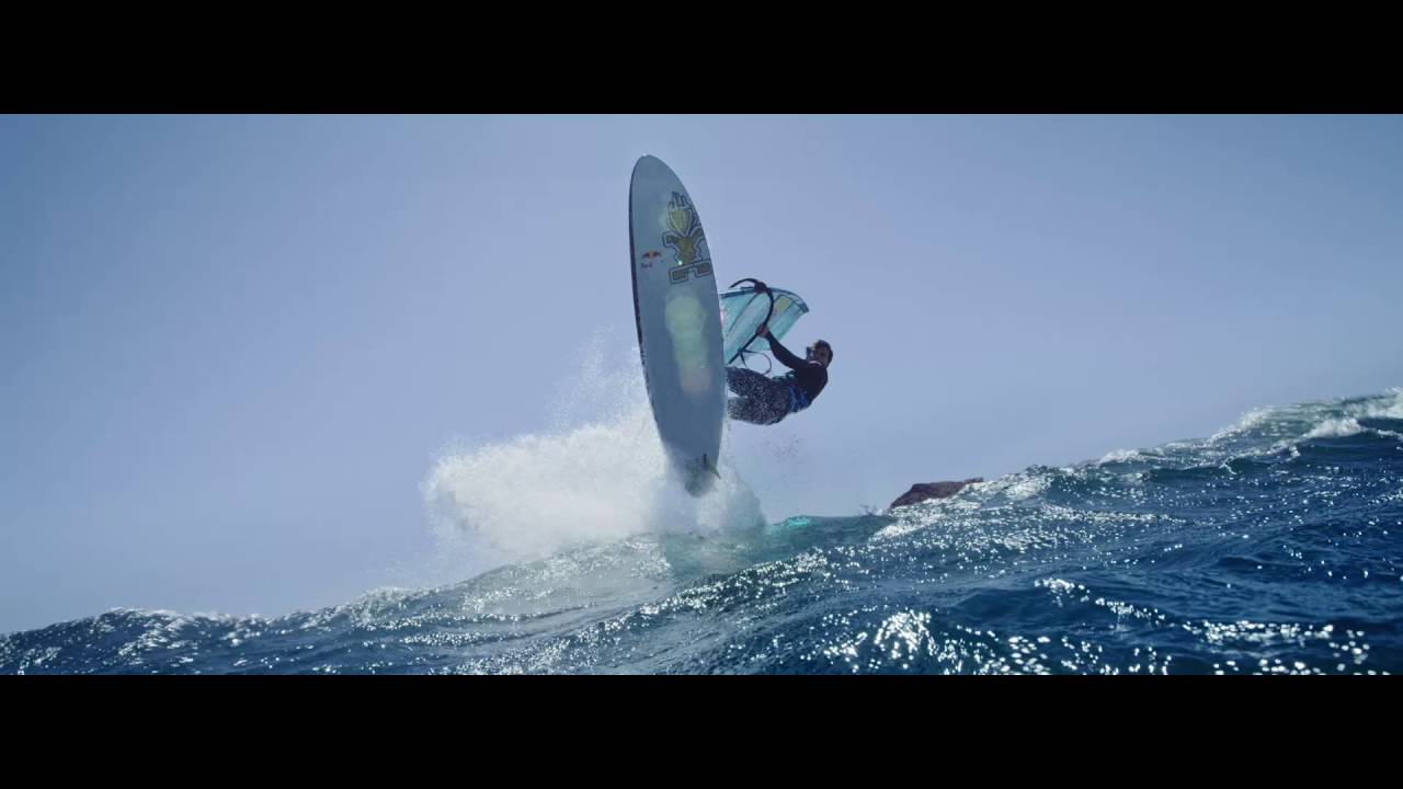 Windsurf MagazineFOLLOWFISH - PHILIP KÖSTER - A JUMP THAT CHANGED HIS LIFE.