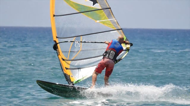 Windsurf MagazineDUCK GYBE TIP 13 JEM HALL