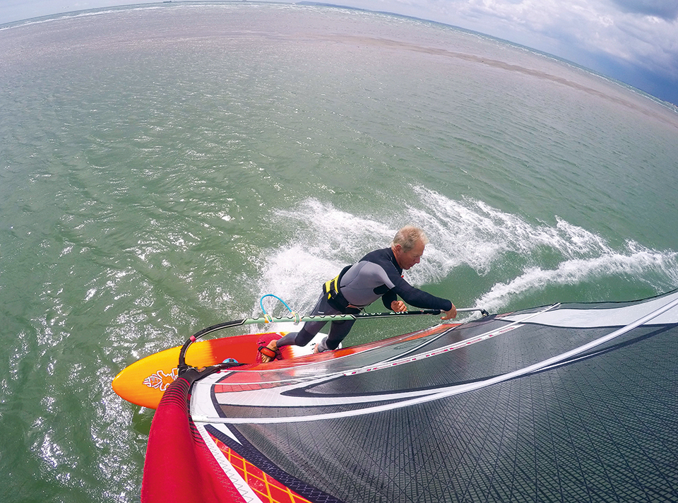 Windsurf MagazinePETER HART - DUCK FOR GLORY