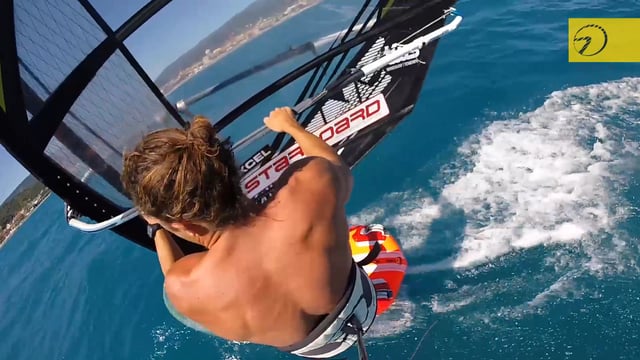 Windsurf MagazineGYBING WITH A FOIL | Windsurf Magazine