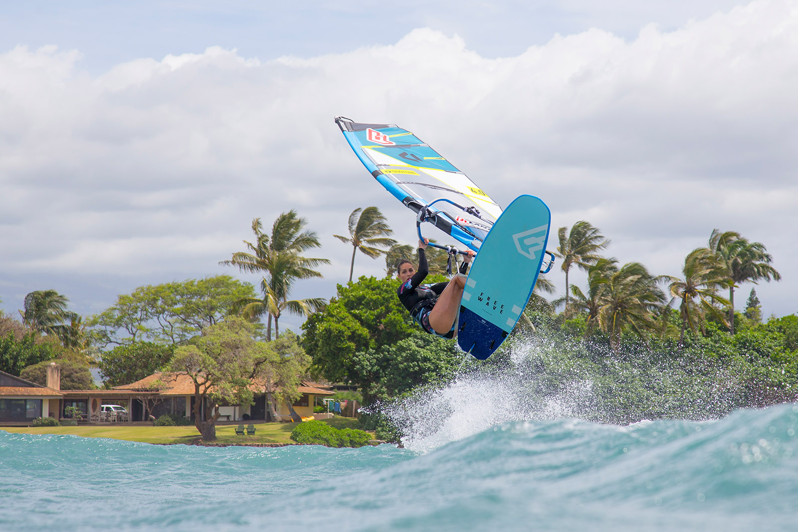 Windsurf MagazineOUT NOW: FANATIC WAVE/FREESTYLE/FREERIDE/ENTRY 2019