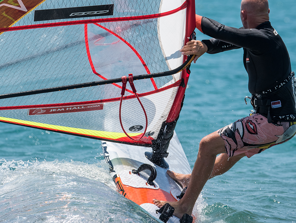 Windsurf MagazineJEM HALL - SMOOTHER GYBES