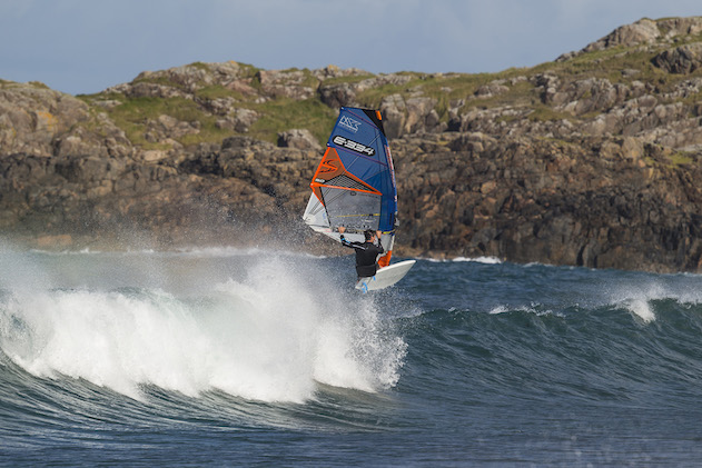 Windsurf MagazineTIREE WAVE CLASSIC 2018 DAY 2 VIDEO REPORT & GALLERY