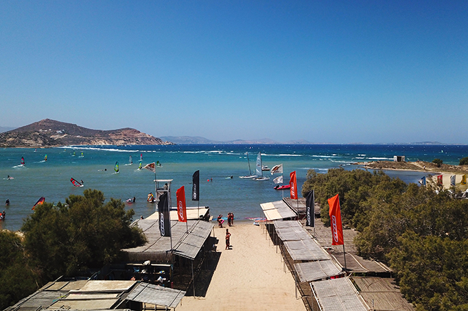 Windsurf MagazineMICRO GUIDE : FLISVOS - NAXOS, GREECE | Windsurf Magazine