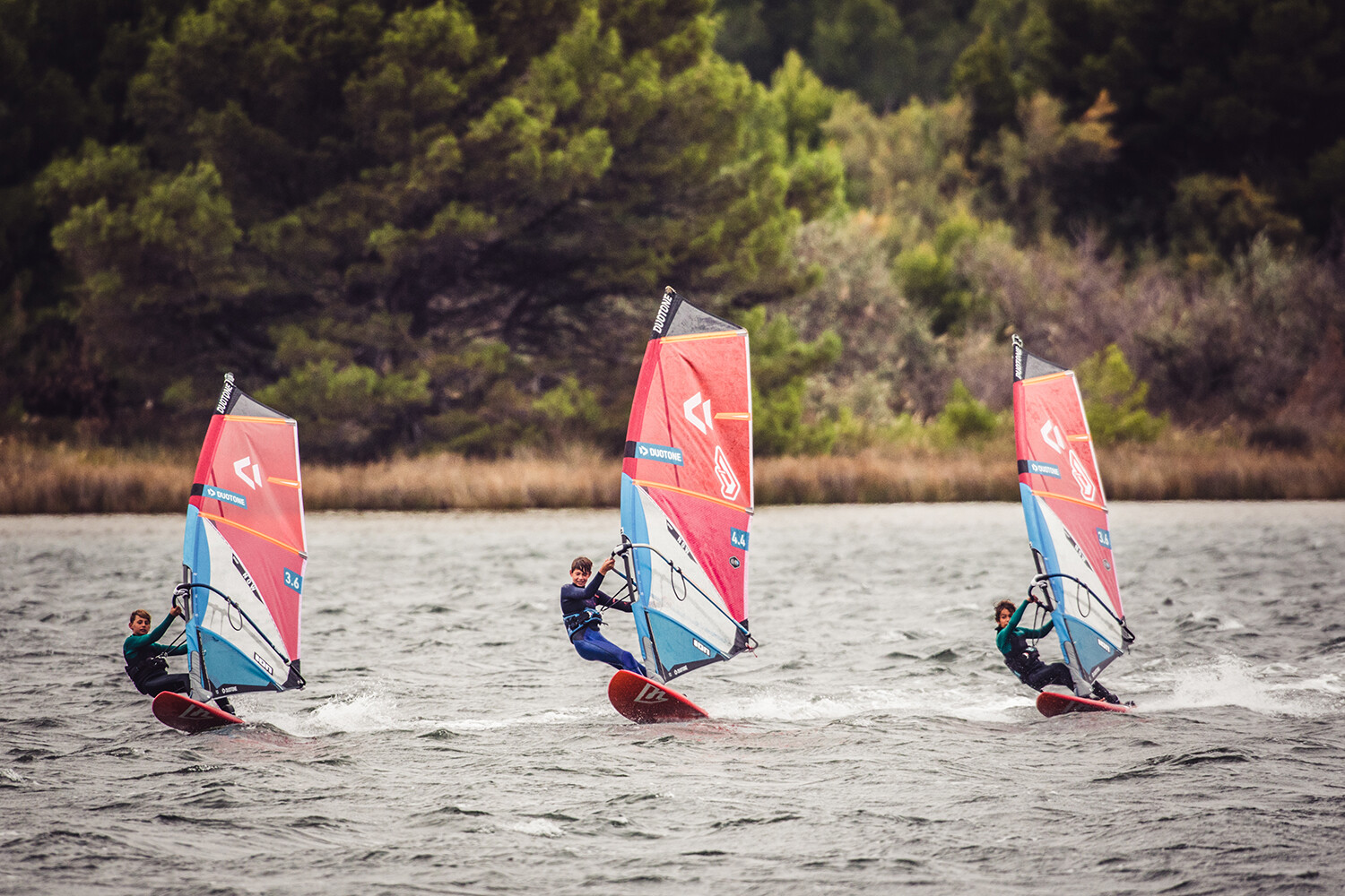 Windsurf MagazineWATER ACADEMY | KIDS RULE | Windsurf Magazine
