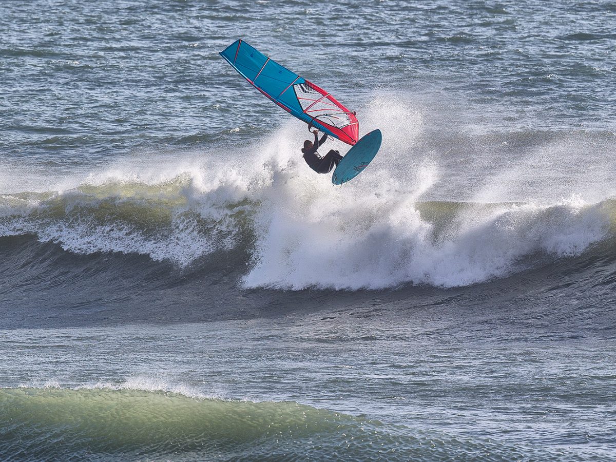 Outdoor Sports Extreme: #Windsurf KIMMERIDGE | A SWELL SOU’EASTER