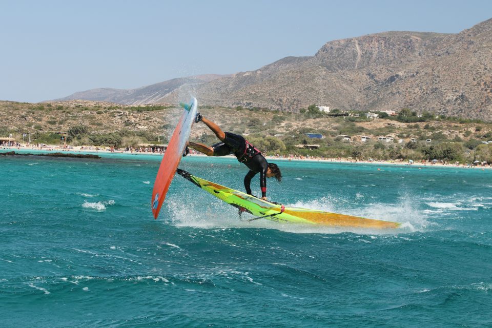 Windsurf Magazine OnlineMICRO GUIDE : SURF ISLAND WEST CRETE - CRETE ...