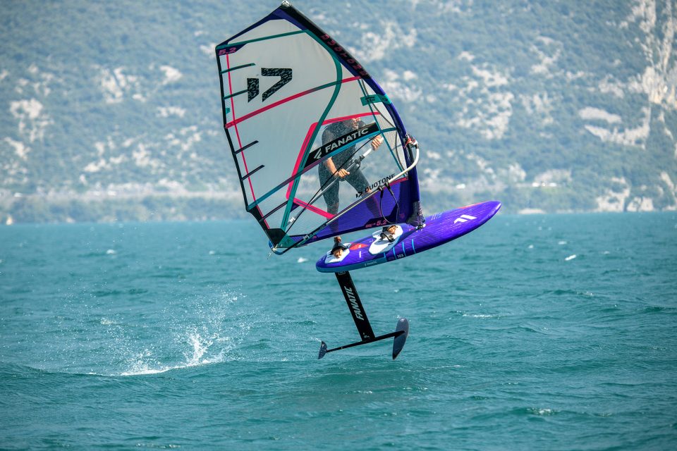 Windsurf Magazine OnlineFANATIC 2021: FOILING AND WING FOILING