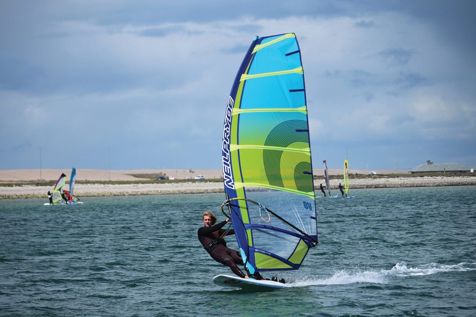 Windsurf Magazine OnlineNEIL PRYDE V8 8.7 2021 TEST REVIEW