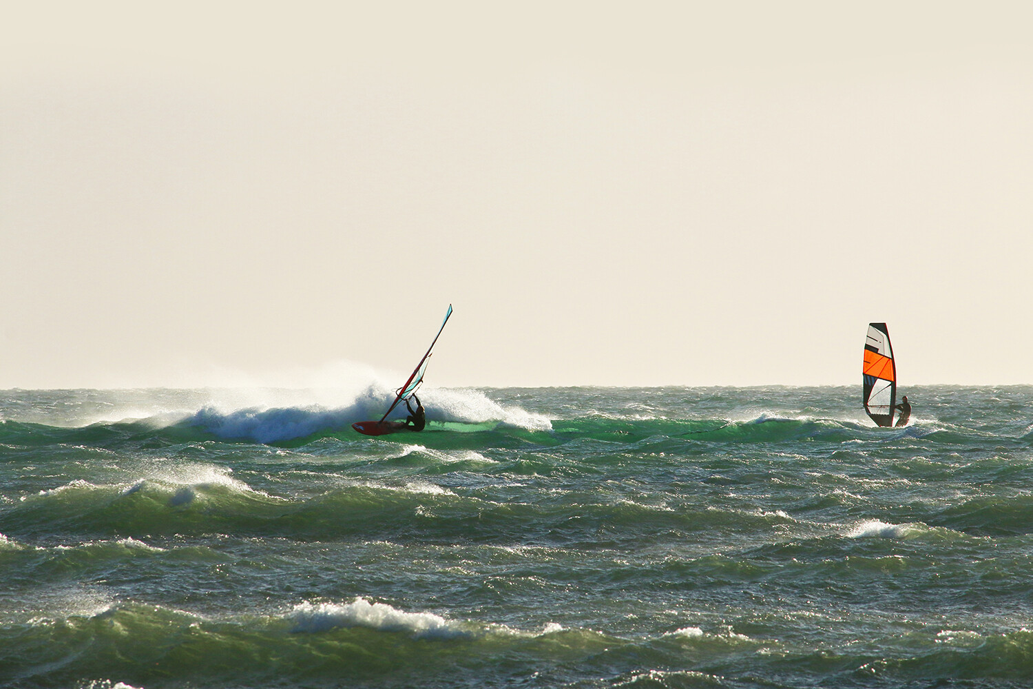 Windsurf Magazine Online2022 5.0 WAVE SAIL TEST
