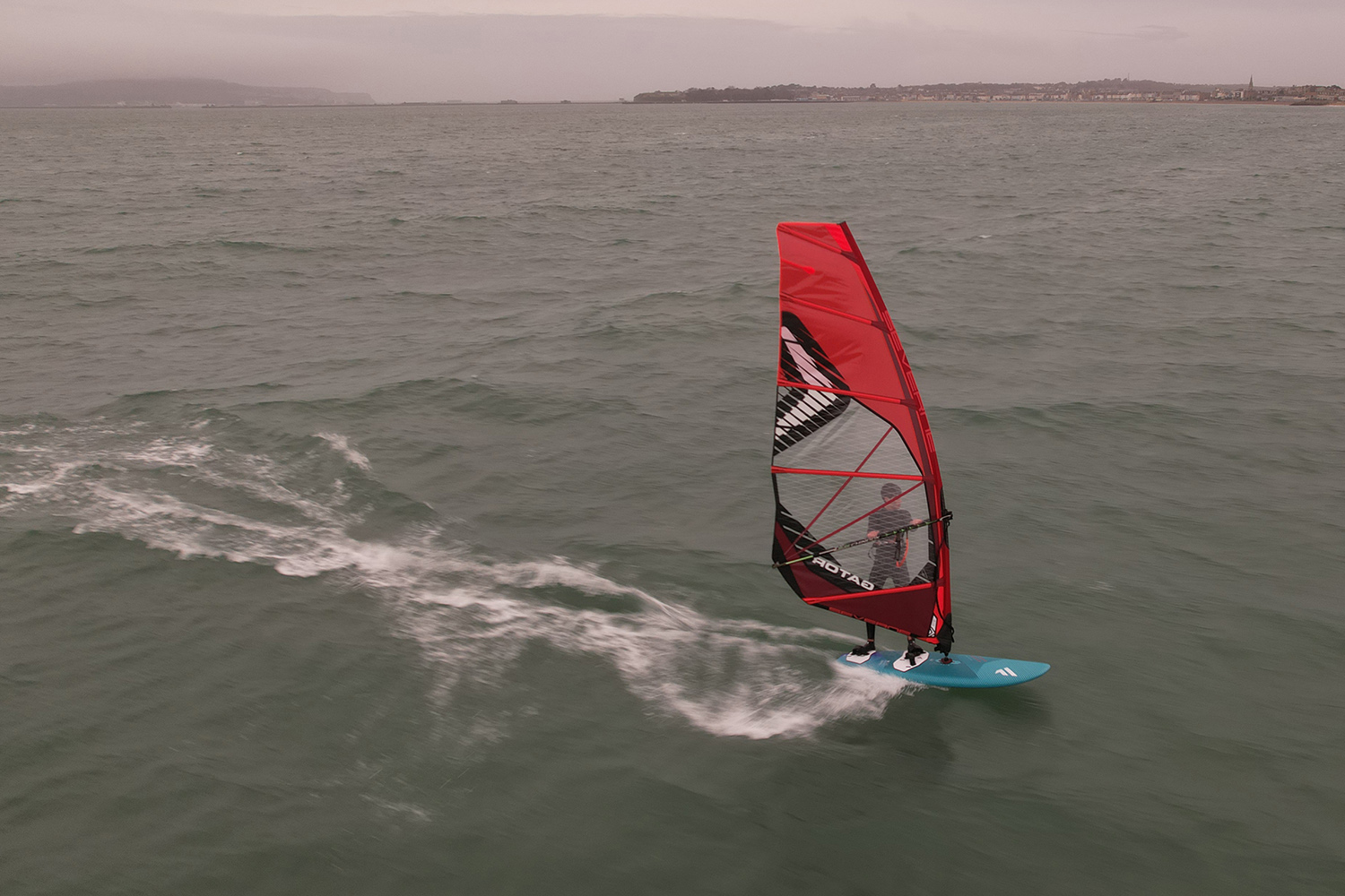 Windsurf MagazineSEVERNE GATOR 5.7 2022 TEST REVIEW