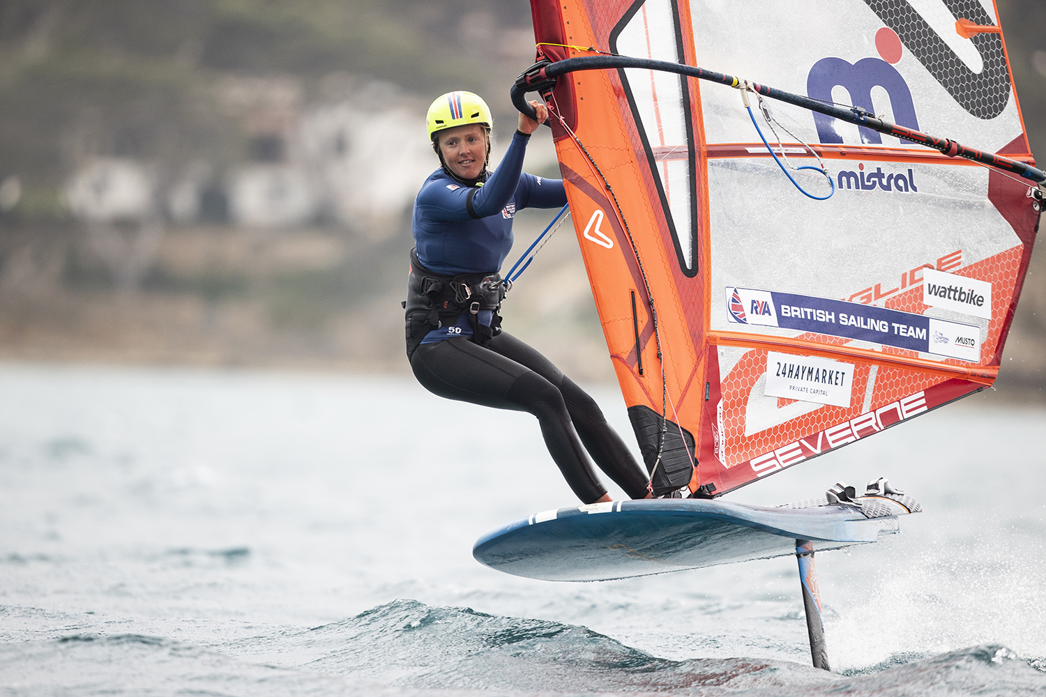 Windsurf MagazineEMMA WILSON: SWITCHING IT UP