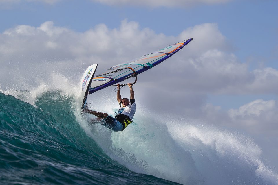 Windsurf MagazineMARK OF A CHAMPION: JOSH ANGULO