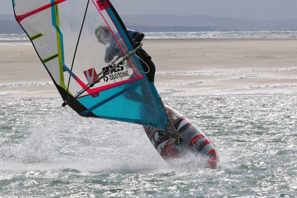 Windsurf MagazineYOUNG GUNS : SOUTH COAST KIDS