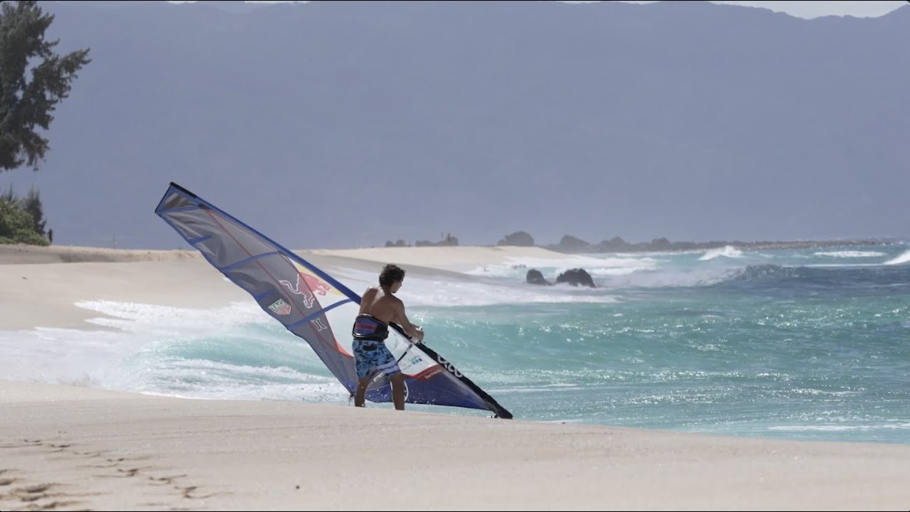 Windsurf MagazineKAI LENNY: MINI BACKDOOR, PIPELINE