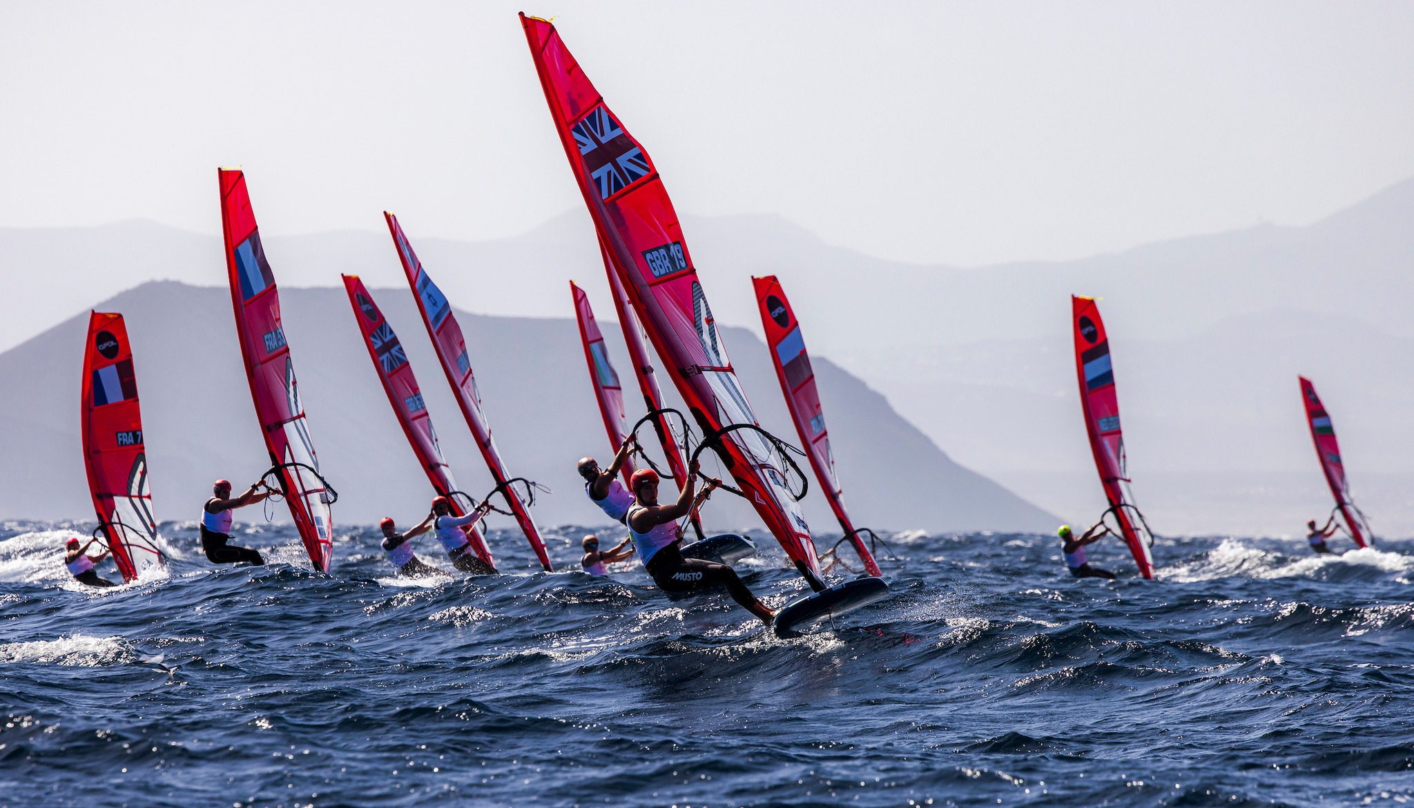 Windsurf MagazineLANZAROTE IQFOIL GAMES: DAY 2