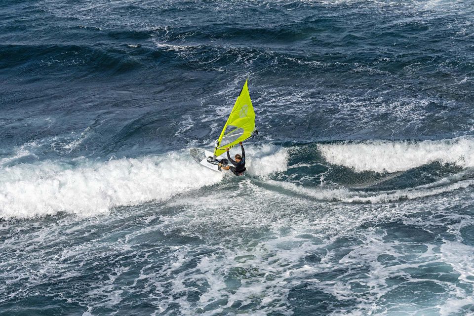 Windsurf MagazineQUATRO POWER 105 2023 TEST REVIEW