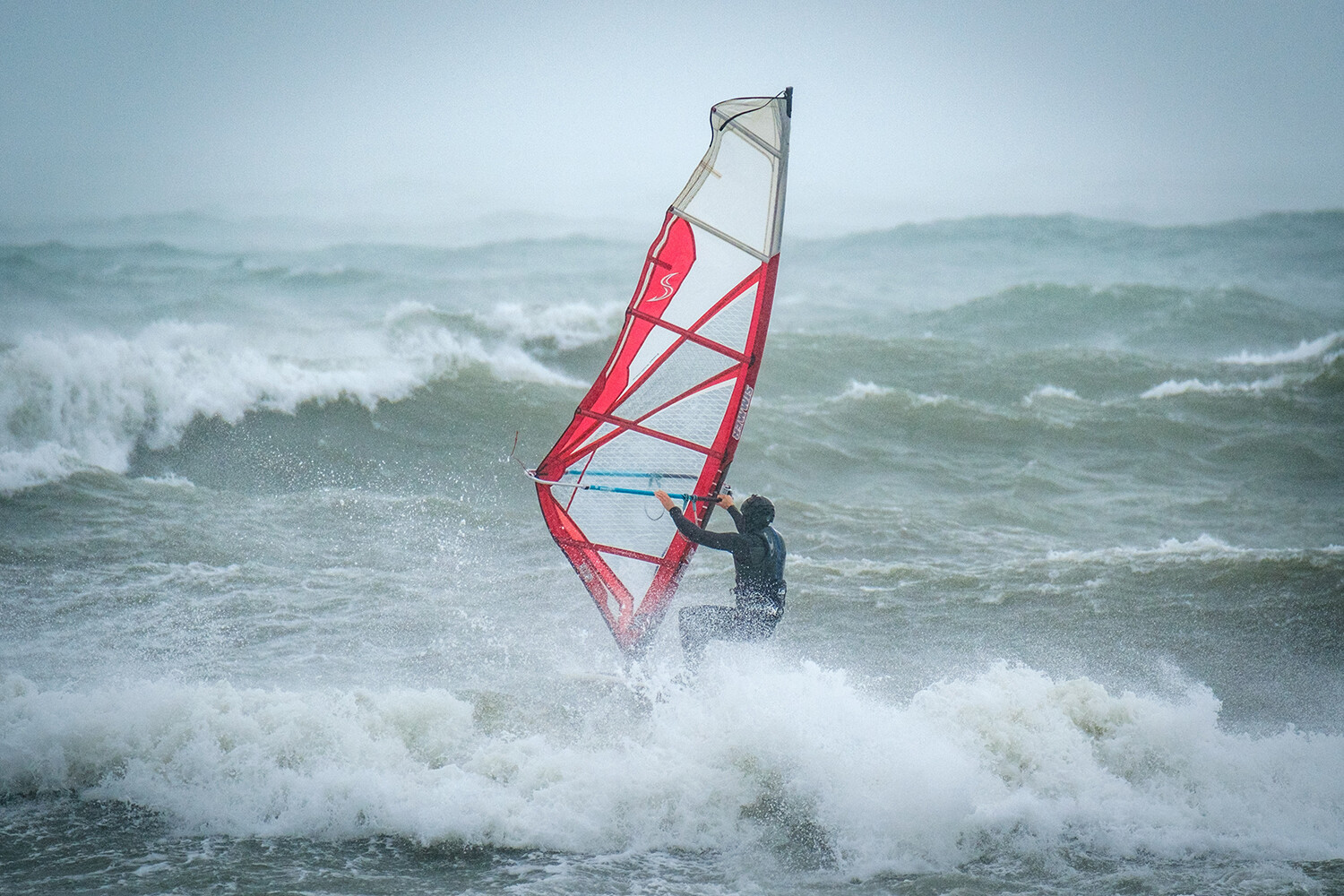 Windsurf MagazineWindsurfers enjoying the yellow weather warning issued ...