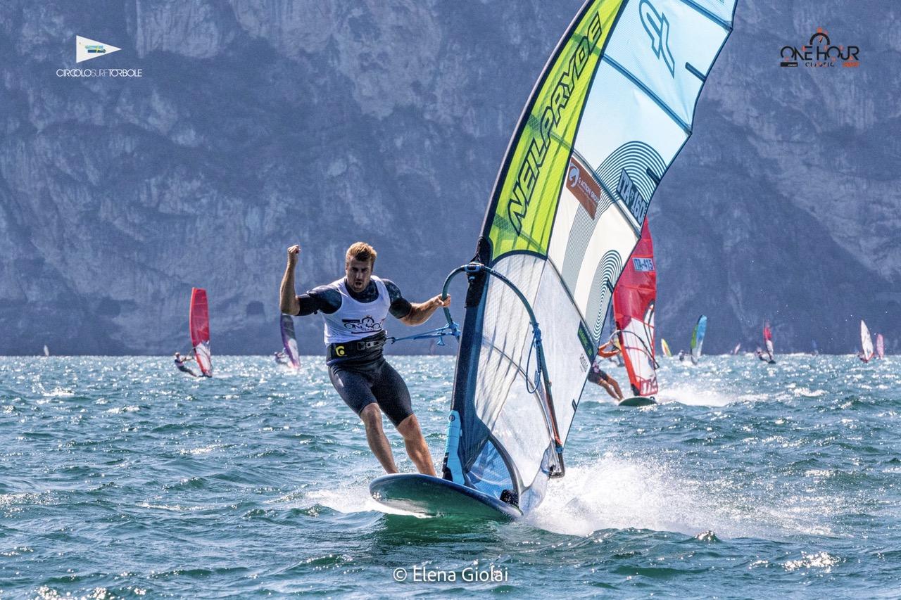 Windsurf Magazine OnlineRRD ONE HOUR CLASSIC