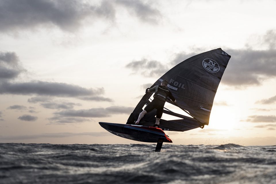 Windsurf MagazineNORTH WINDSURFING: THE FOIL