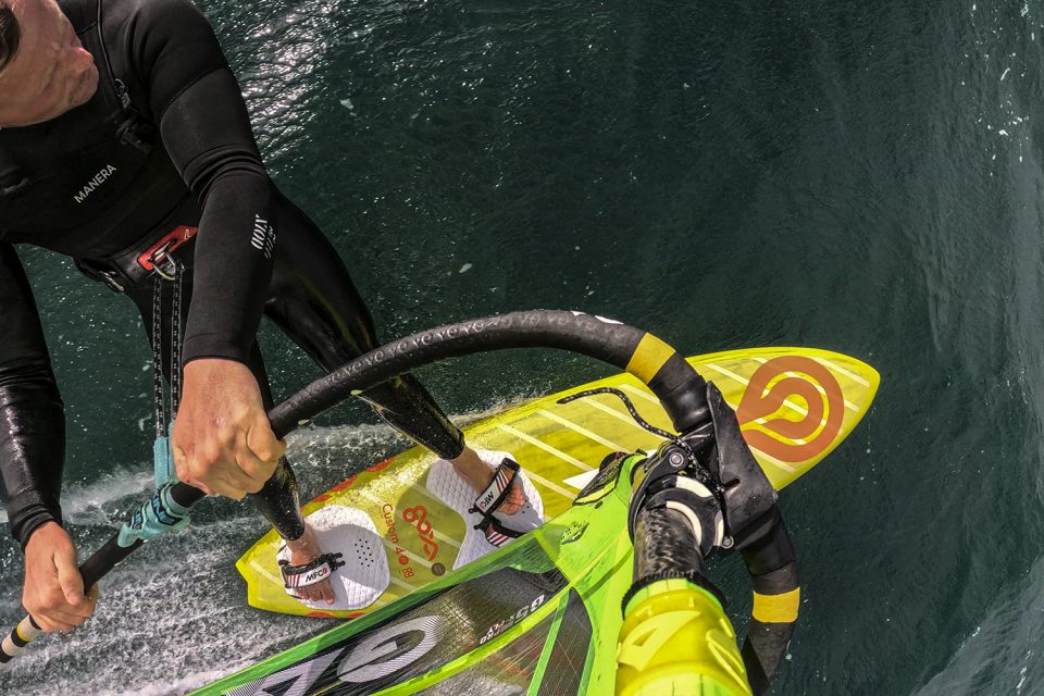 Windsurf MagazineGOYA CUSTOM 4 PRO 89 TEST REVIEW 2024