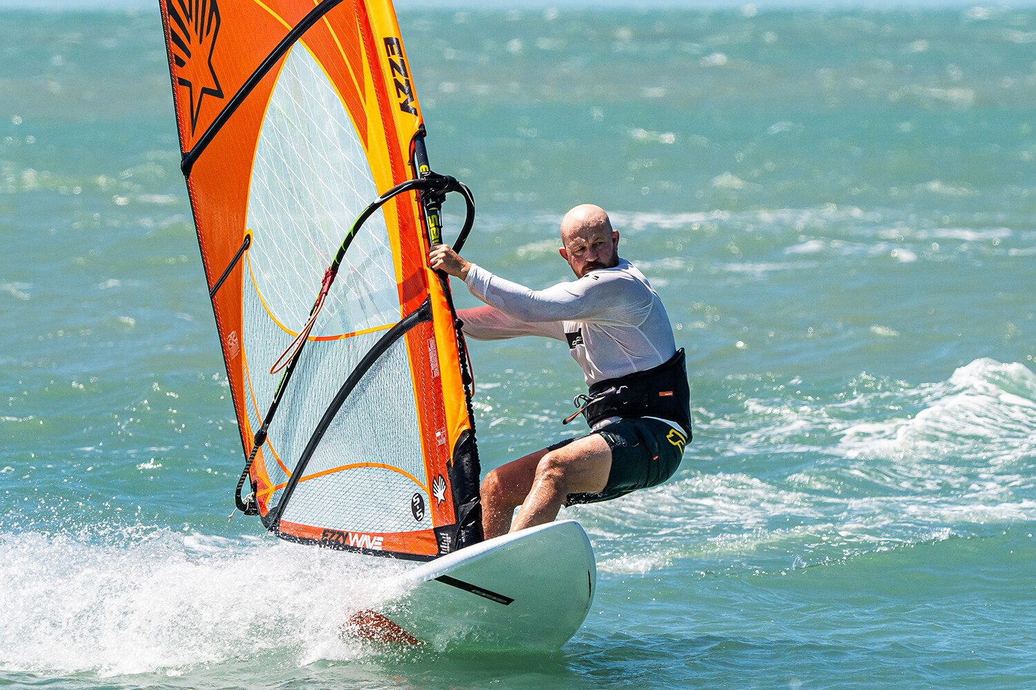 Windsurf MagazineJEM HALL: PLANING TACKS