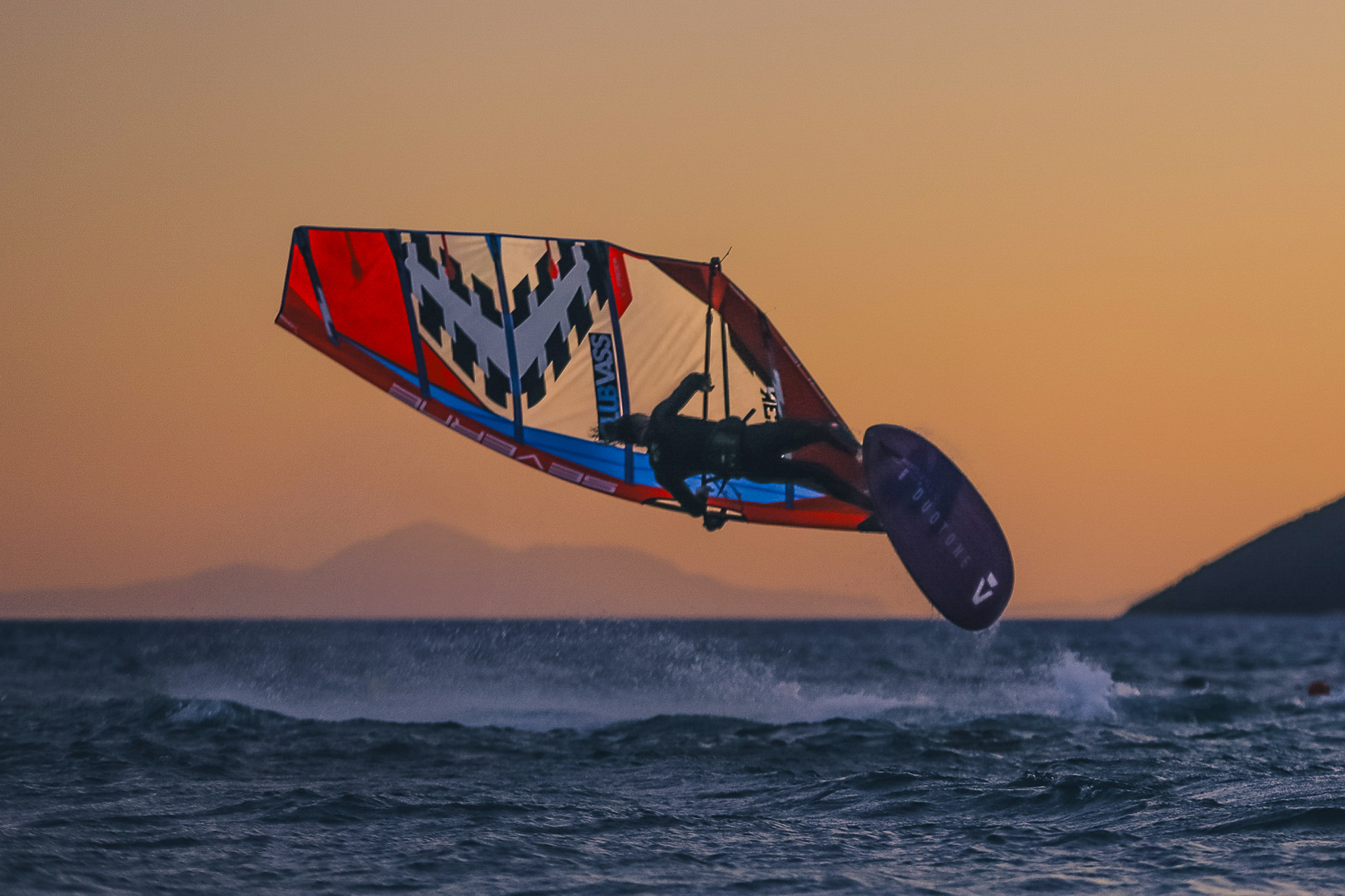 Windsurf Magazine OnlineCLUB VASS: SUNSET ON AN EPIC SUMMER | Windsurf ...